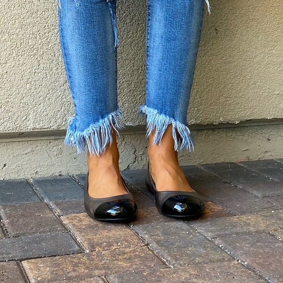 SoftWalk | Shoes | Silver Distressed Leather Cap Toe Ballerina Flats ...